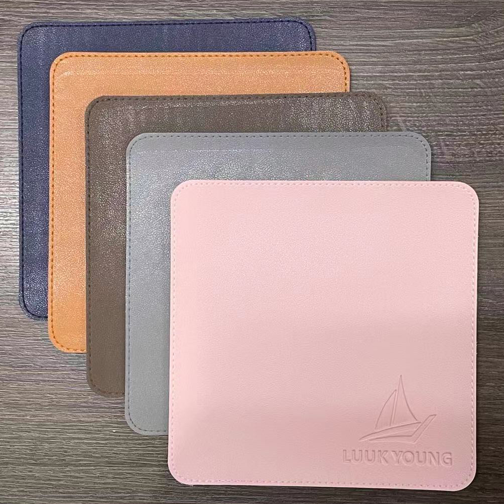 Mouse Pad Mousepad Slim Em Couro Sintético 20x20 Cm M2020 Luuk Young